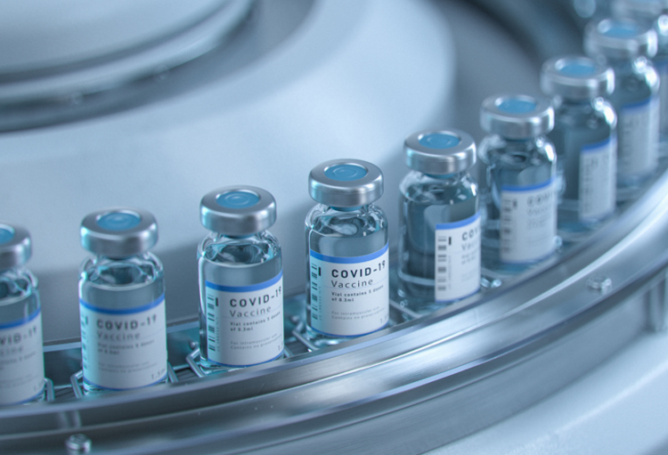 Eerste Biontech-containers voor mobiele vaccinproductie aangekomen in ...