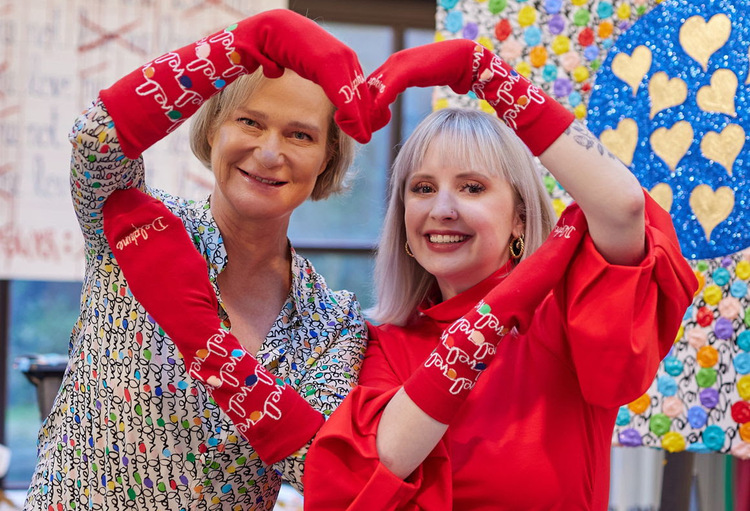 Nieuwe mucosokken with love van kunstenares prinses Delphine van Saksen ...