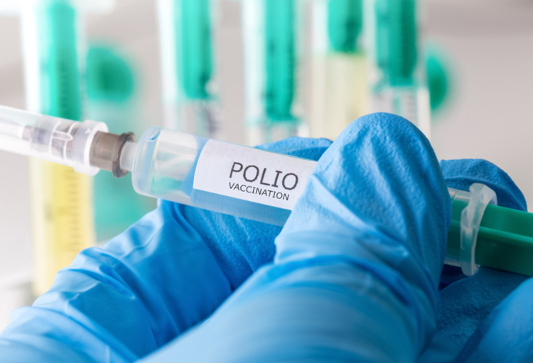 Ruim 400 kandidaten voor proef met poliovaccin - De Specialist
