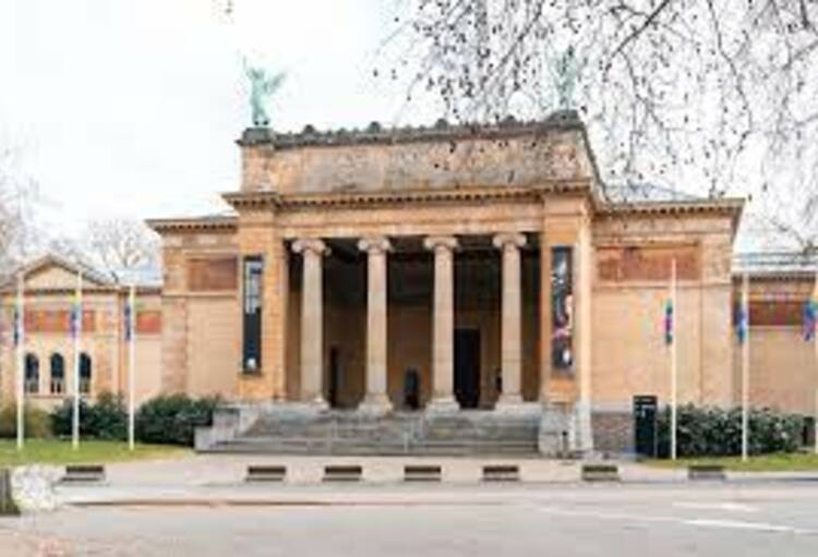 Le MSK de Gand fête ses 225 ans avec une exposition consacrée à Albert ...