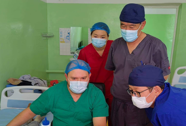 «J’ai travaillé une semaine dans un hôpital provincial en Mongolie» (Dr ...