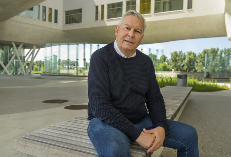 Elke crisis biedt nieuwe kansen: hoe de zorgkiosk het huisartsenberoep ...