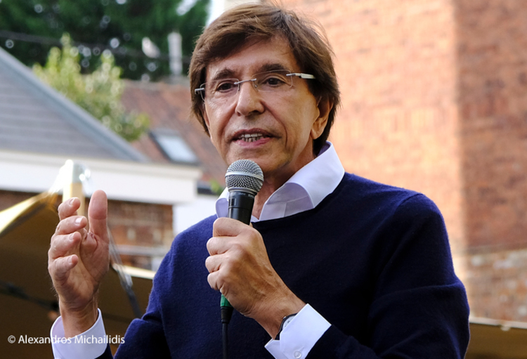 "Het is het virus dat meester is van de tijd" (Elio Di Rupo ...