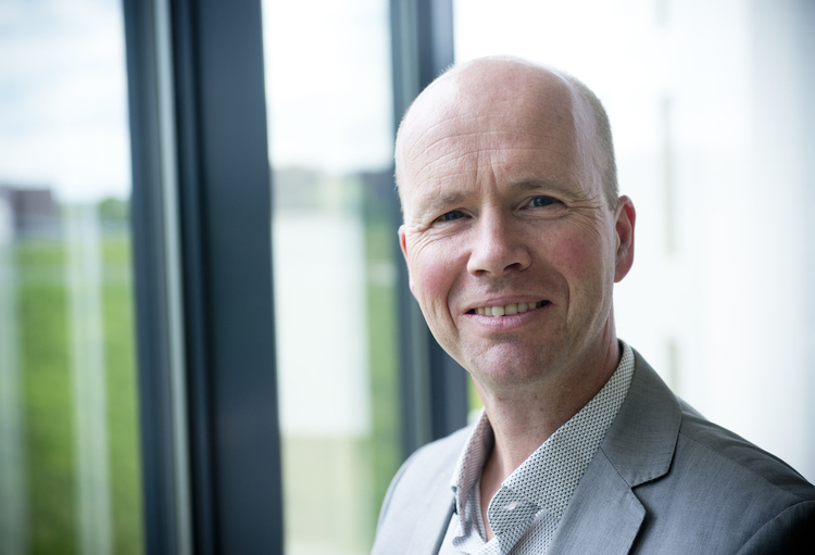 Gert Van Assche vervolledigt nieuw toptrio UZ Leuven - Medi-Sfeer