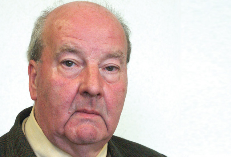 In memoriam André Van Assche - De Specialist